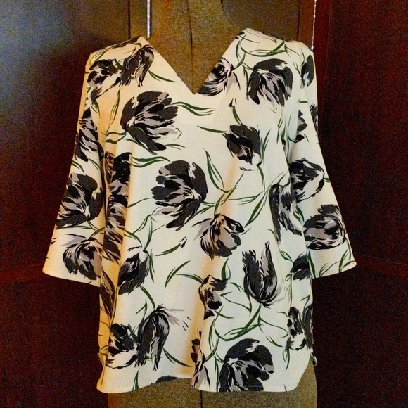 Ann Taylor Factory | Tops | Anne Taylor | Poshmark